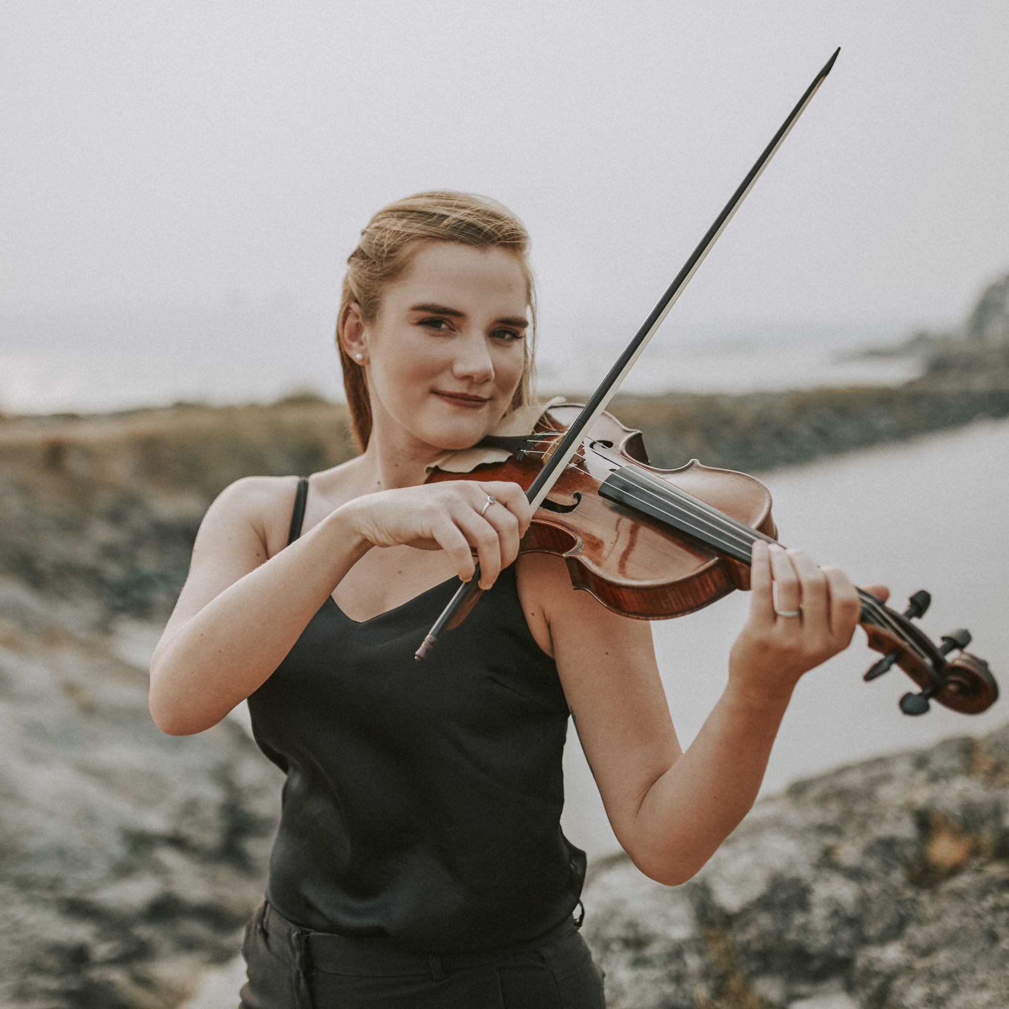 Kathryn Wiebe – Violin | Victoria Baroque